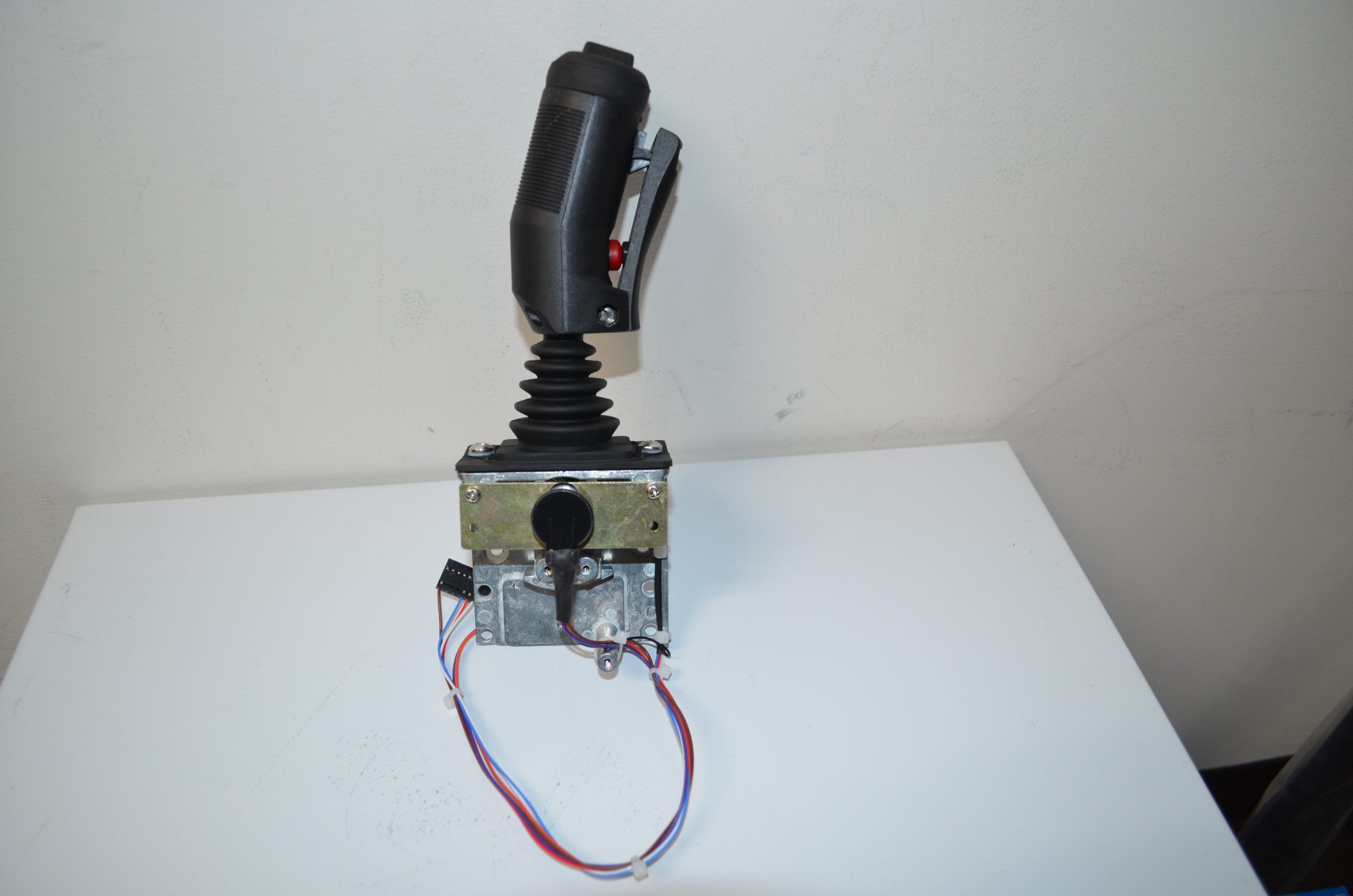 JOYSTICK CONTROLLER – Uniparts