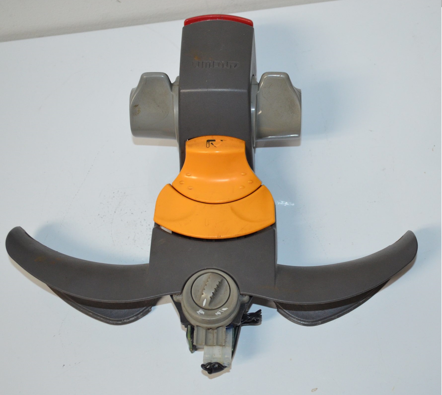 HANDLE A.C. – Uniparts